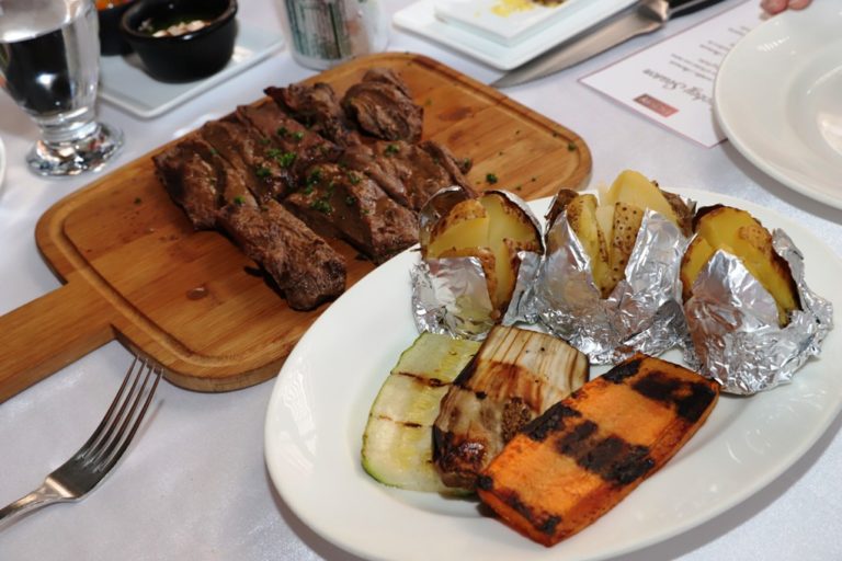 Factory Steak and Lobster lanza nuevo menú: smokey season