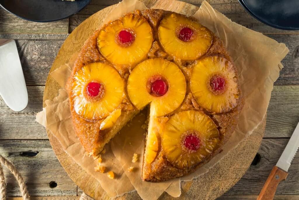 Video: ¿Cómo hacer volteado de piña? - Buen Provecho