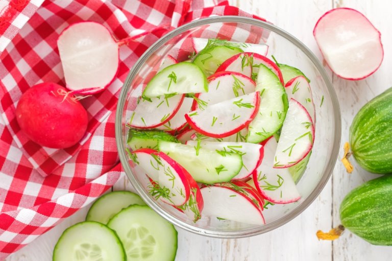 Ensalada de rábano y pepino