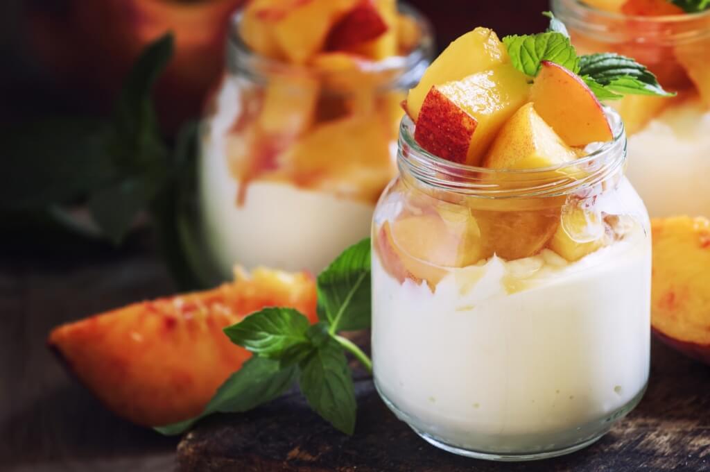 Crema de leche y crema dulce, sus diferencias, usos y recetas