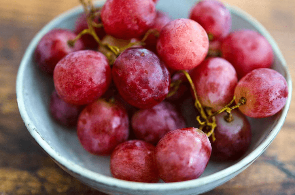 5 beneficios que le brindan las uvas al cuerpo